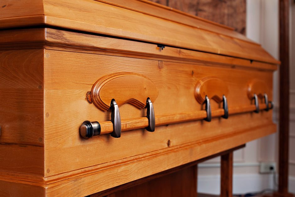Handcrafted Caskets – Northwoods Casket Company