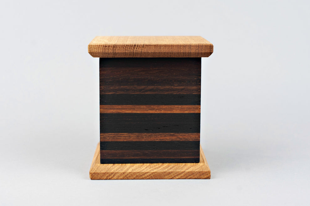 Wine and Whiskey Barrel Aged Oak Cremation Urn, Sharing Size, Medium ...